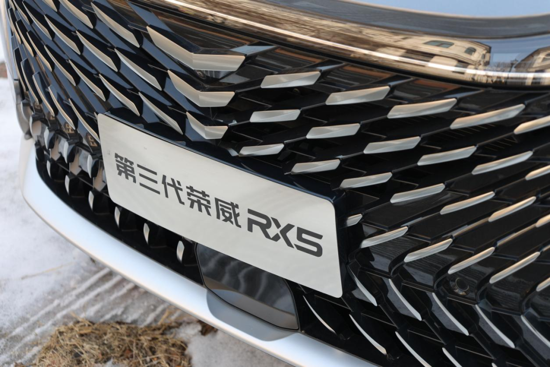 试了才知道，为何全新第三代荣威RX5是“12万豪华平替”