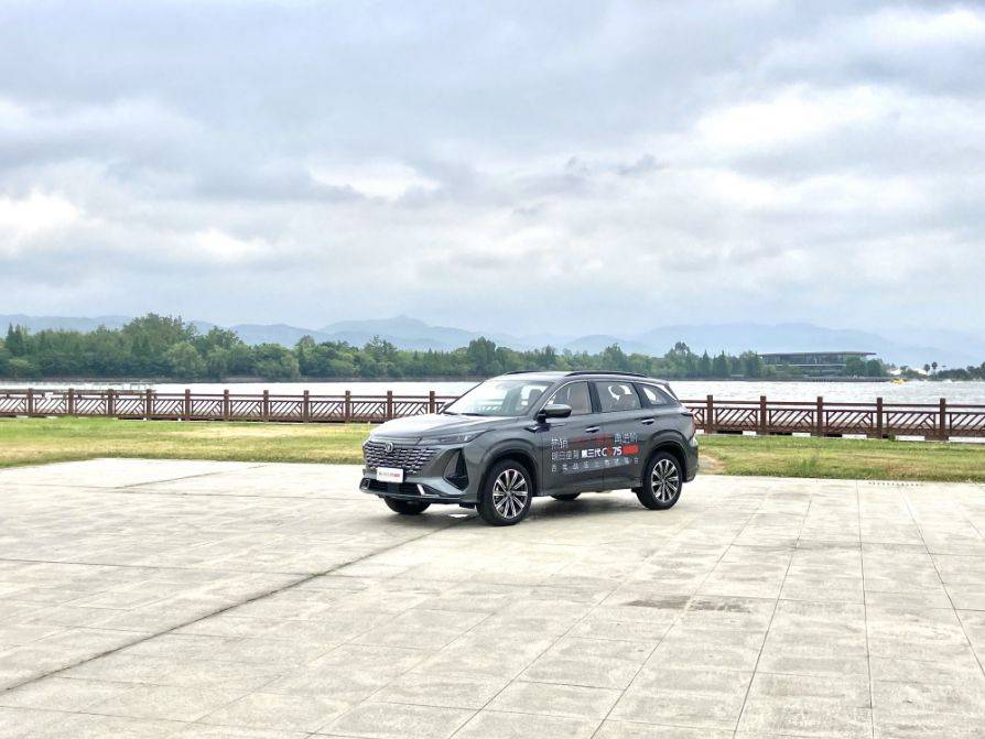 试驾长安CS75PLUS:青出于蓝- 买车网